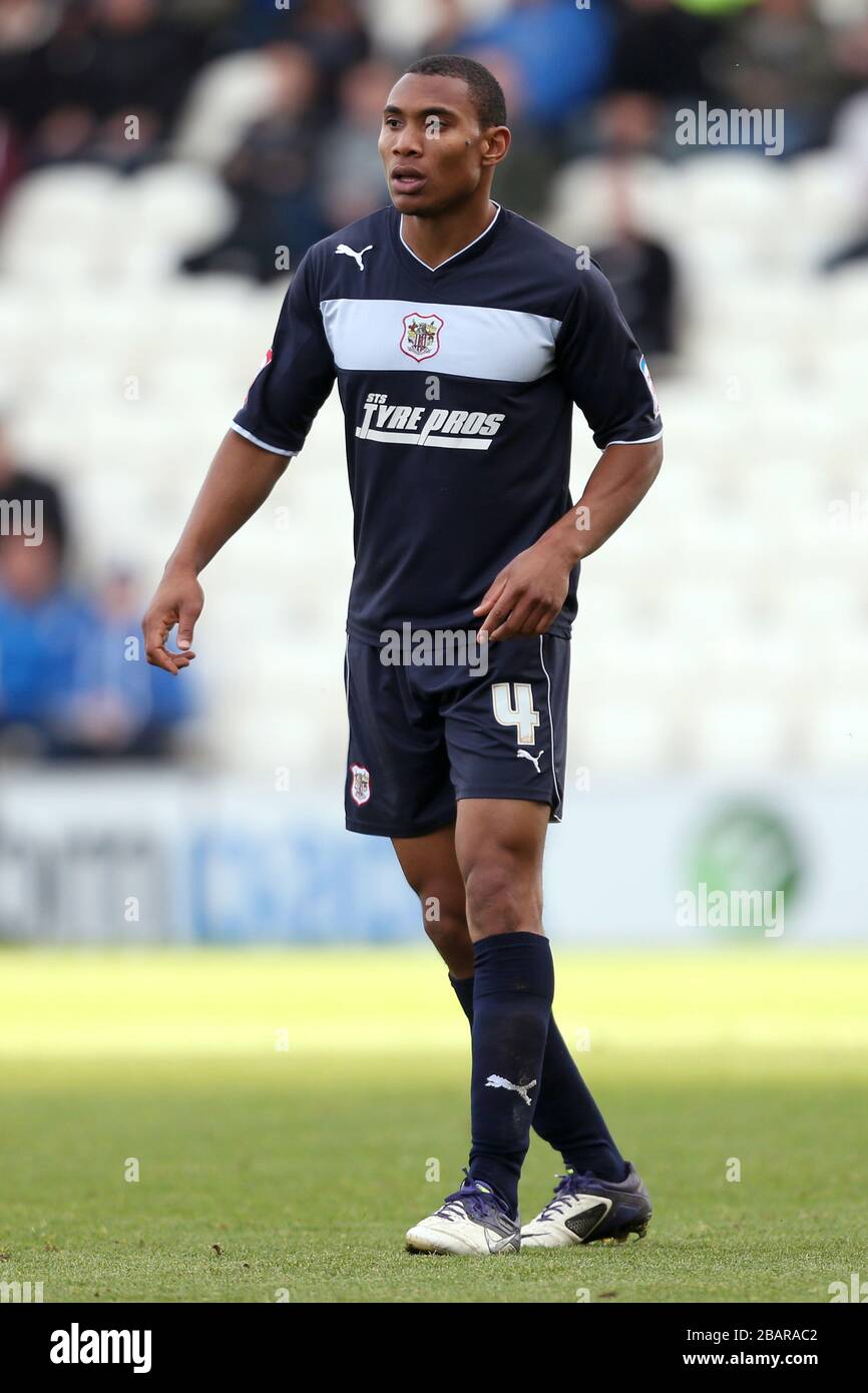 Darius charles hi-res stock photography and images - Alamy