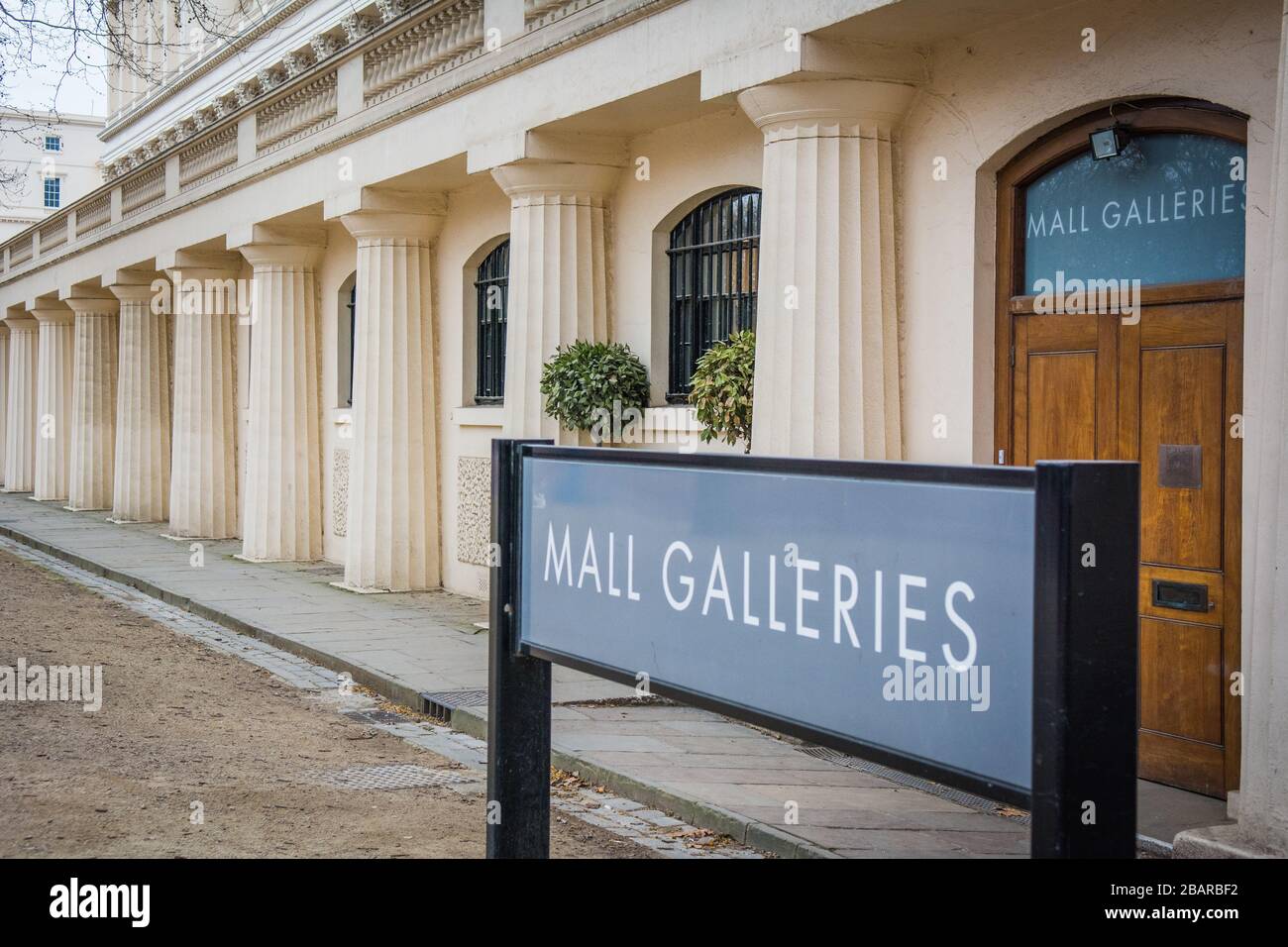 LONDON- Central London art gallery on The Mall, exhibiting contemporary ...