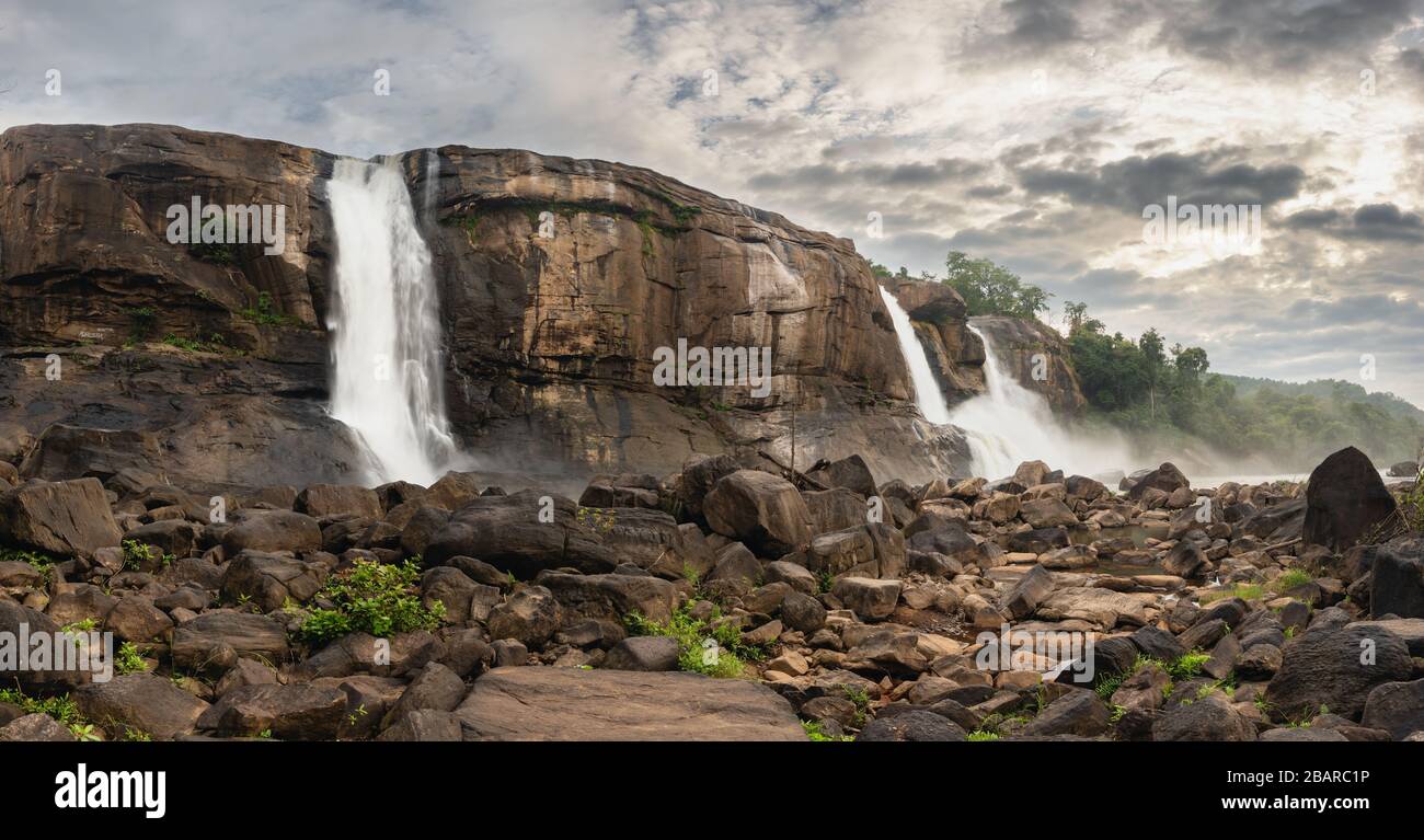 Beautiful waterfalls in india hi-res stock photography and images - Alamy