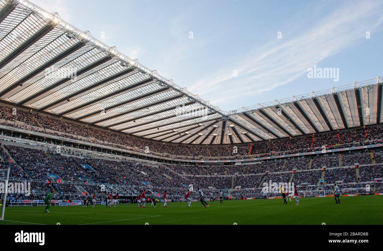 Sports direct arena hi-res stock photography and images - Alamy