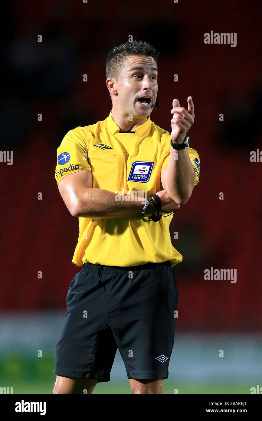 James adcock hi-res stock photography and images - Alamy