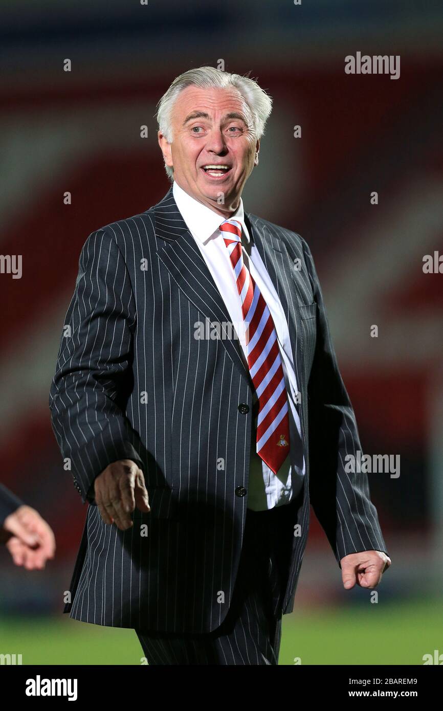 Doncaster rovers chairman john ryan hi-res stock photography and images ...