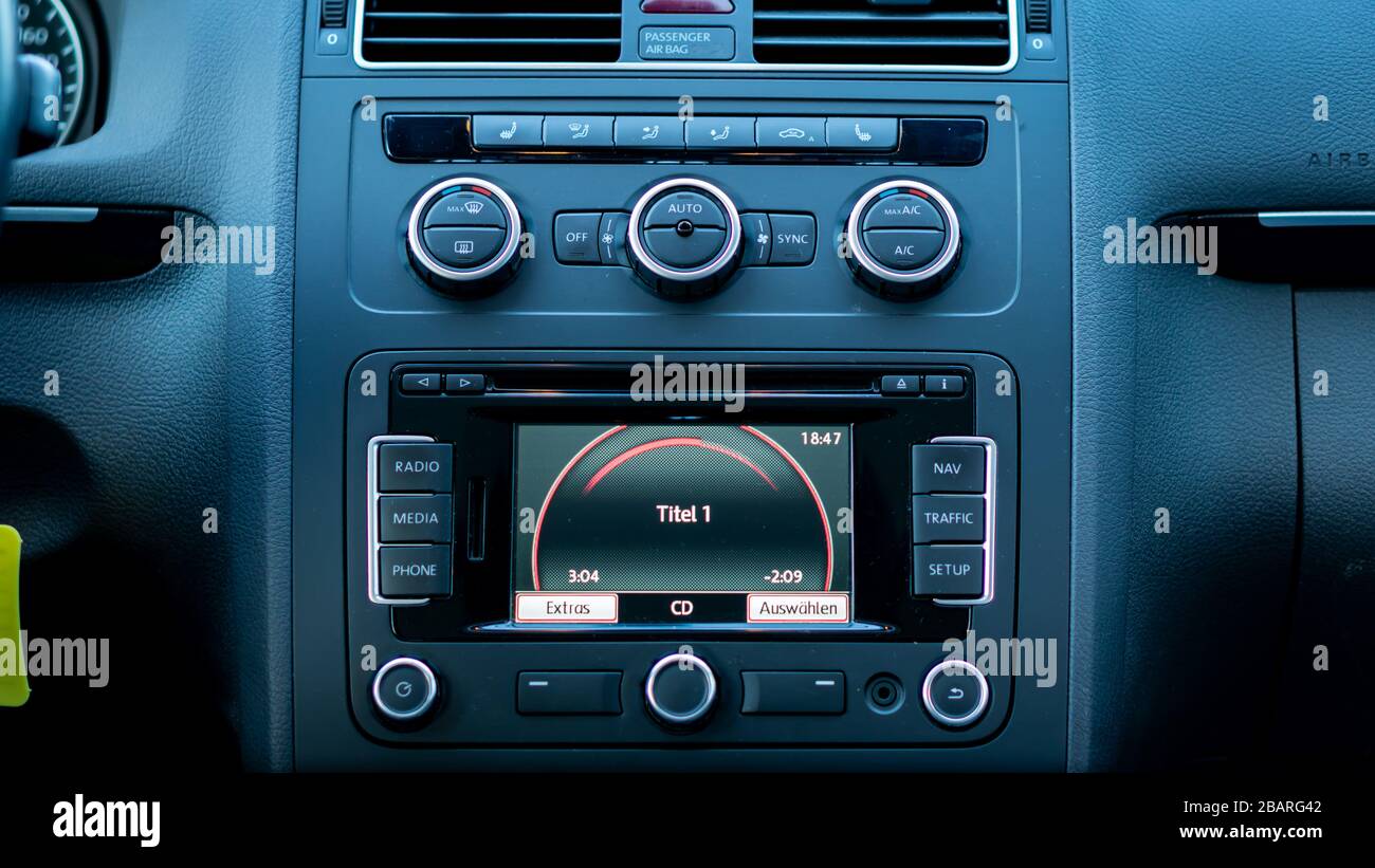 Car air conditioning unit hi-res stock photography and images - Alamy