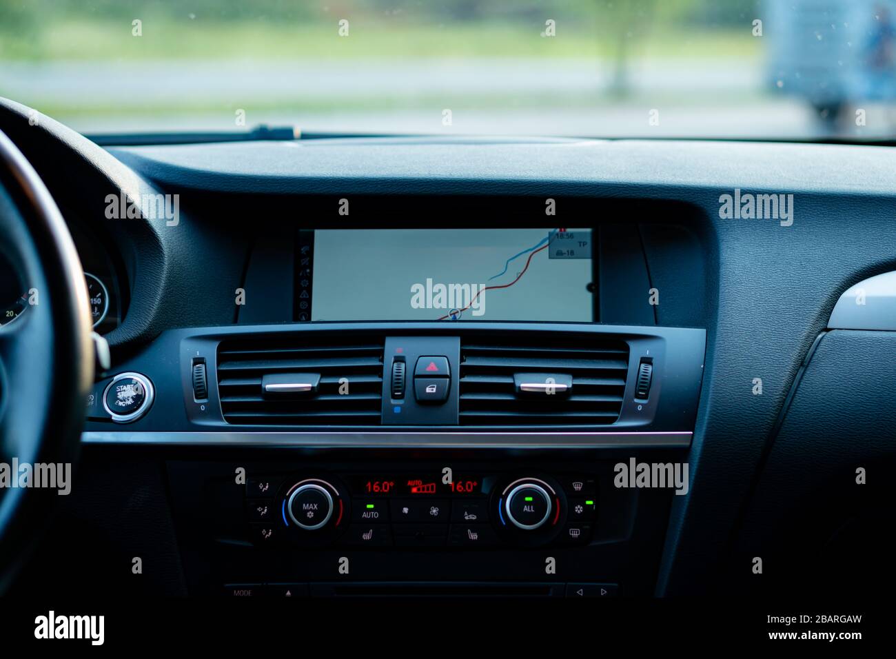 OEM navigation display unit inside dashboard,professional big display ...