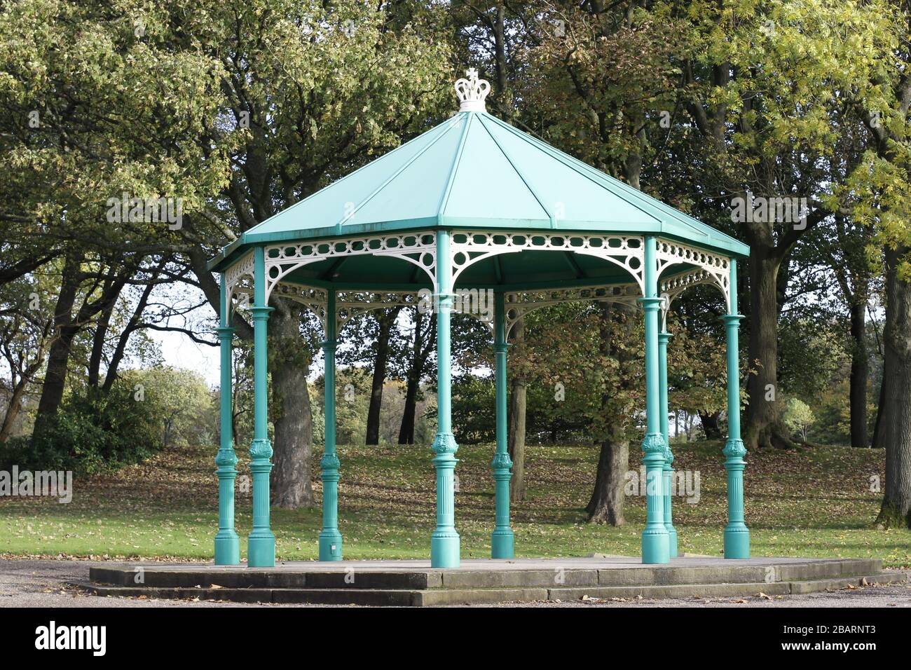 Victorian era structure hi-res stock photography and images - Alamy