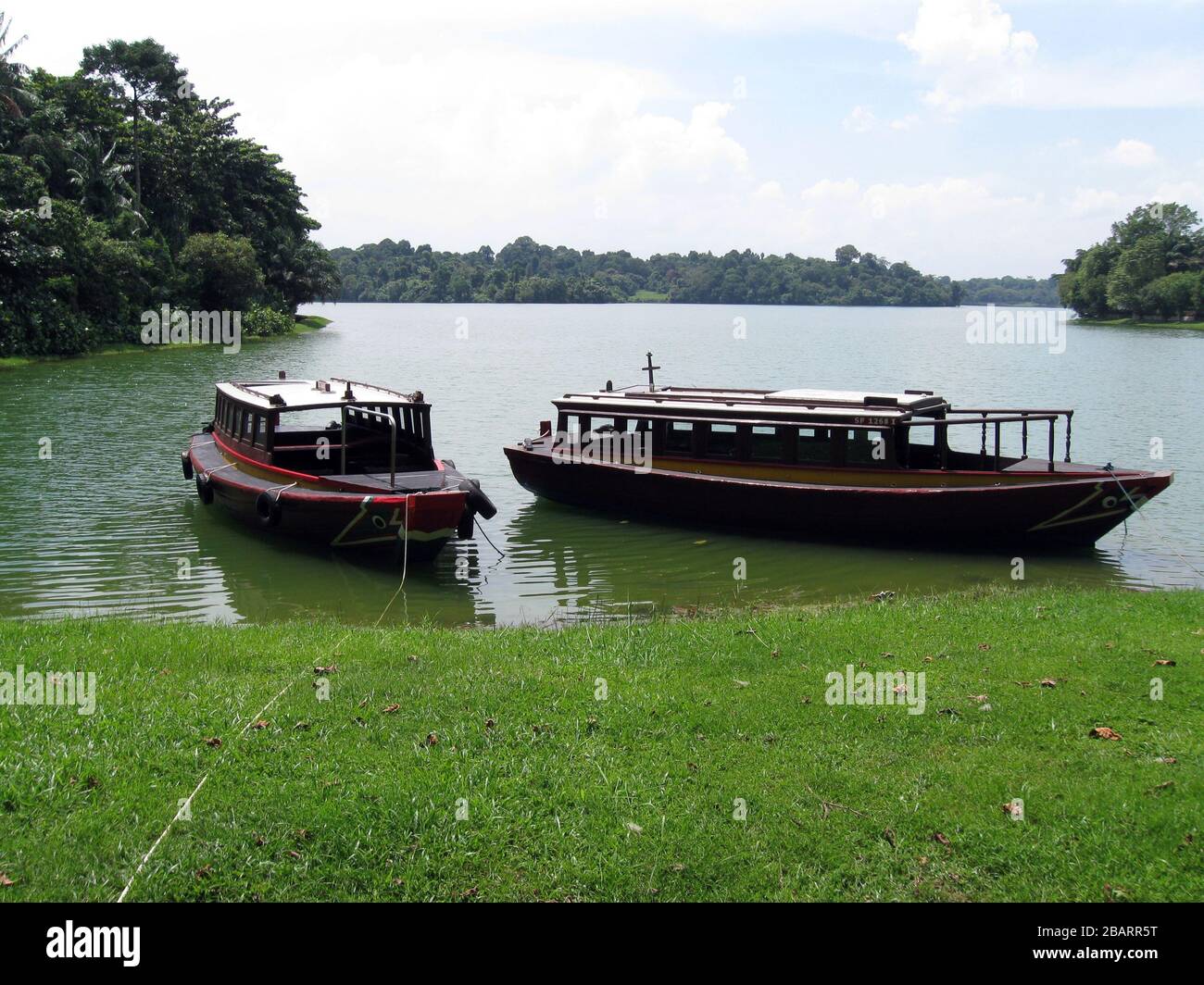 Traditional malay boats Stock Photo - Alamy