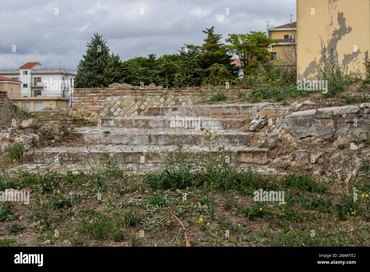 Larino ancient hi-res stock photography and images - Alamy
