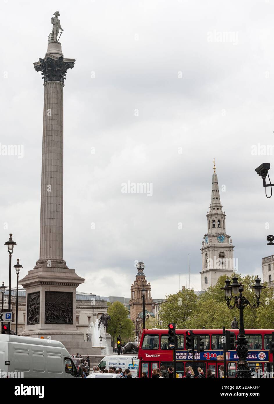 Trafalgar square clock hi-res stock photography and images - Alamy