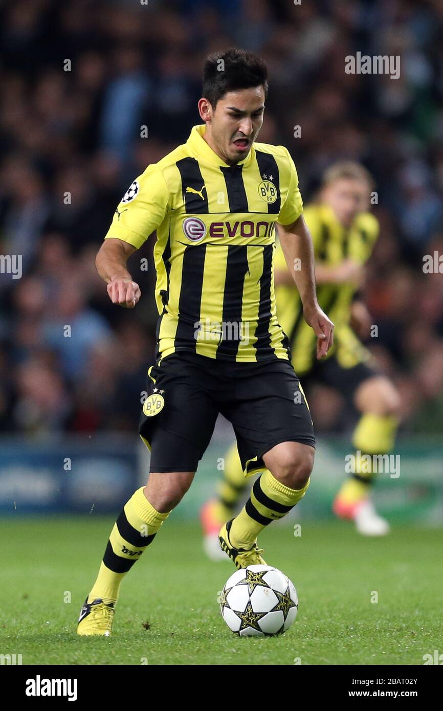 Borussia dortmund gundogan hi-res stock photography and images - Alamy