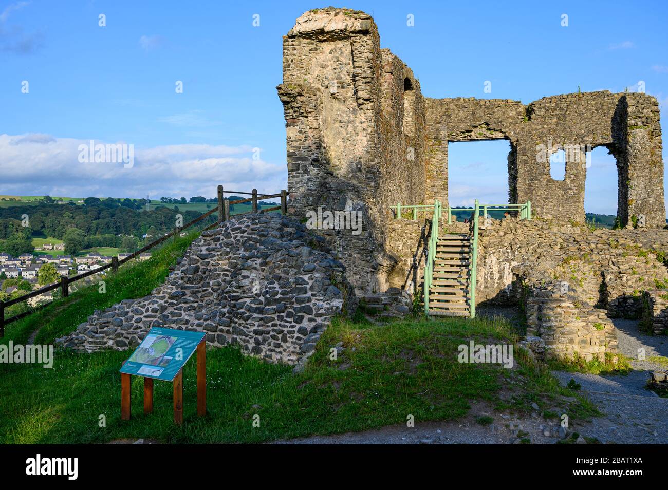 Kendal castle hi-res stock photography and images - Alamy