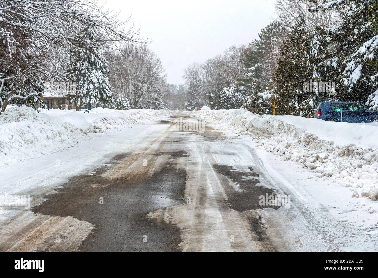 Covered the street hi-res stock photography and images - Alamy