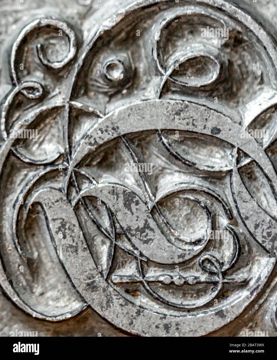 Antique lead letters for a printing press Stock Photo - Alamy