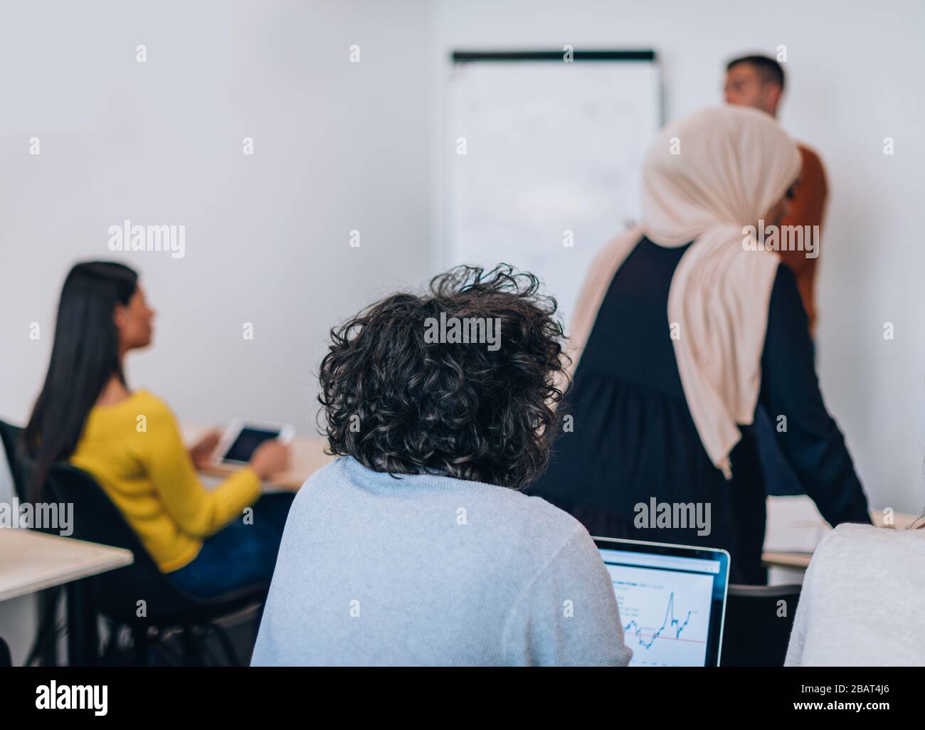 College students using laptops in class hi-res stock photography and ...