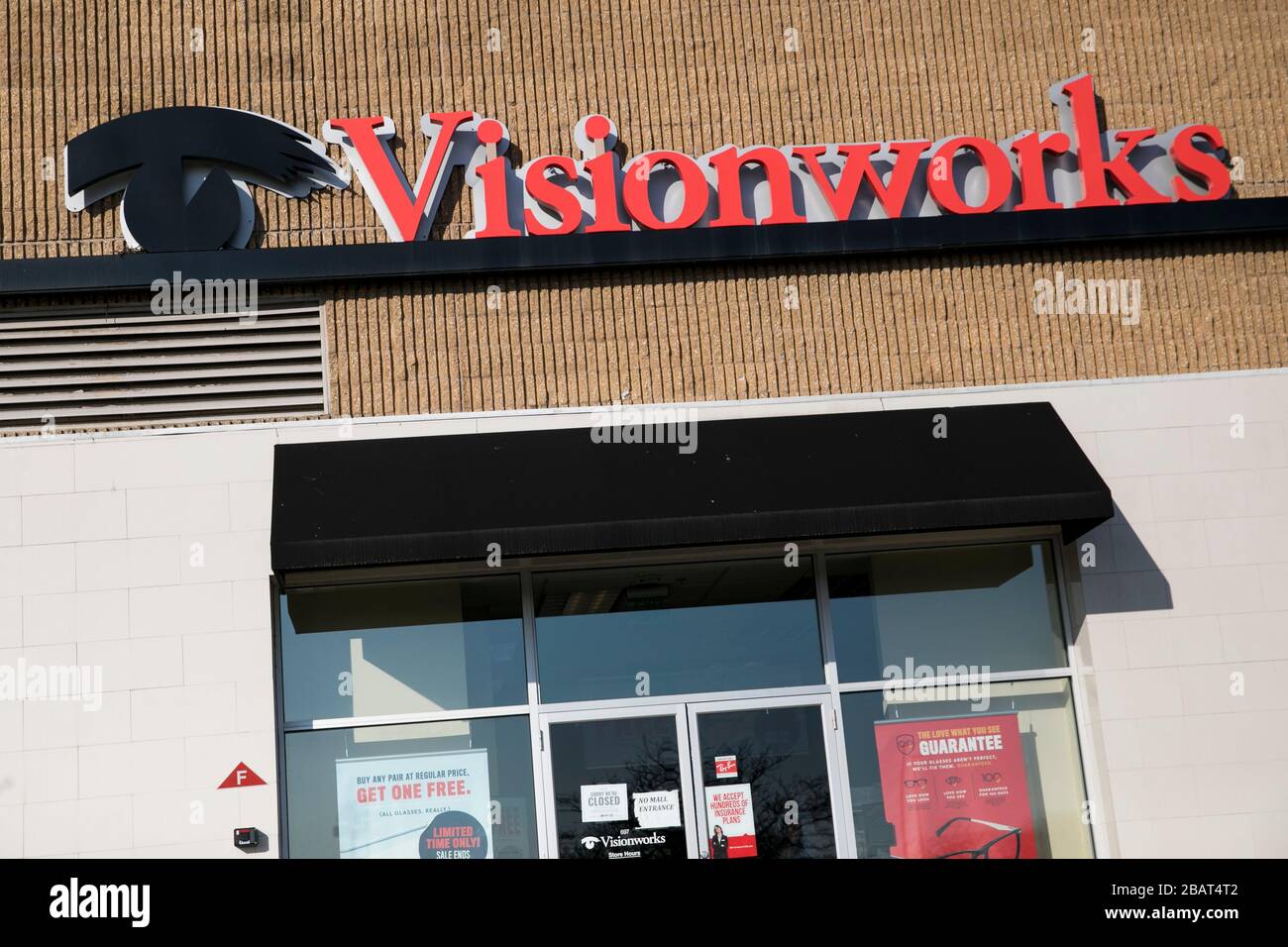 Visionworks hi-res stock photography and images - Alamy