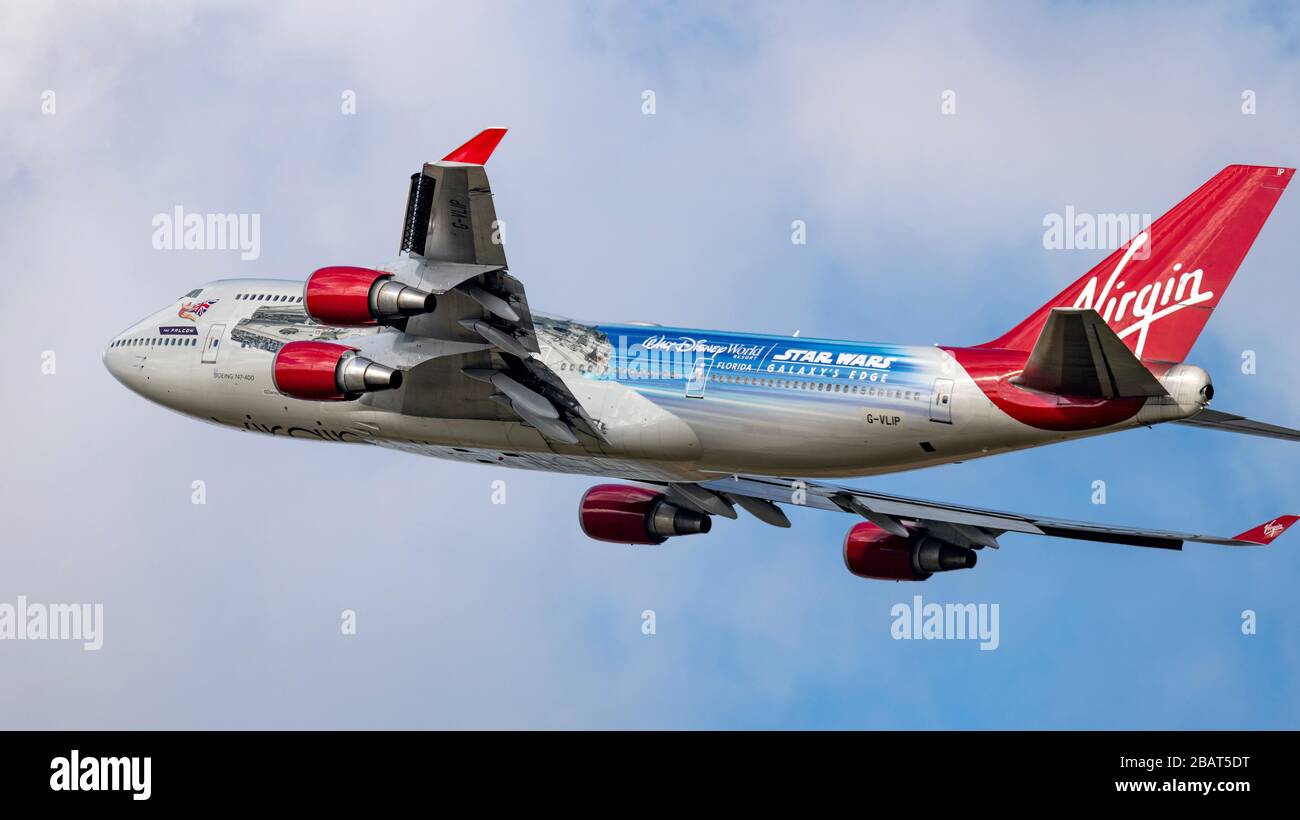 Boeing 747 jumbo jet virgin hi-res stock photography and images - Alamy