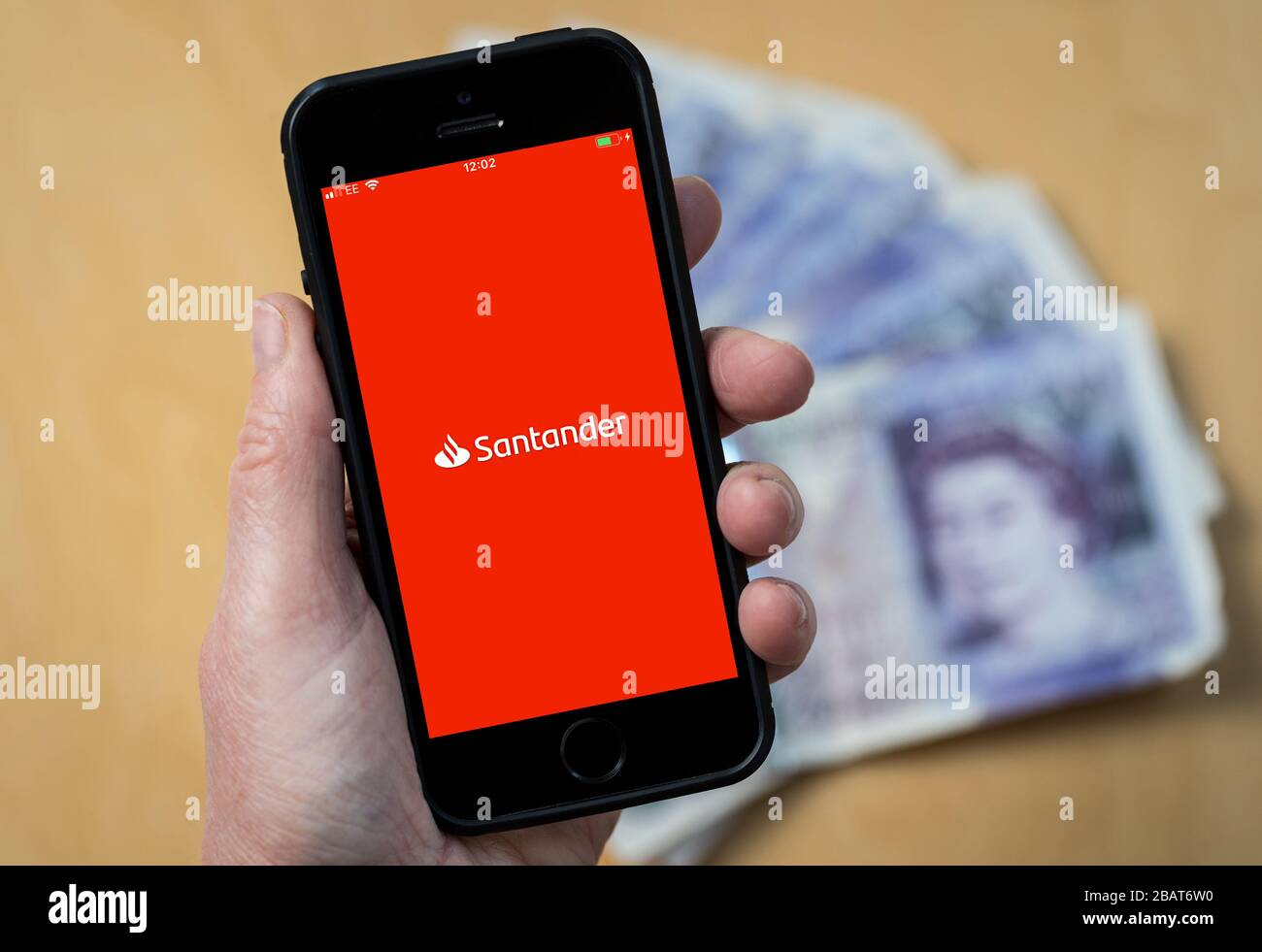 Santander bank hi-res stock photography and images - Alamy