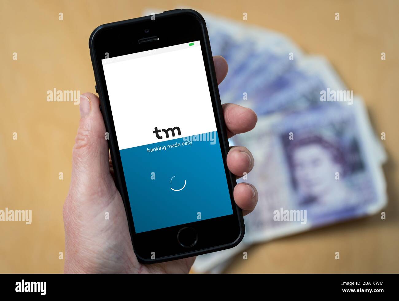 Thinkmoney banking app hi-res stock photography and images - Alamy