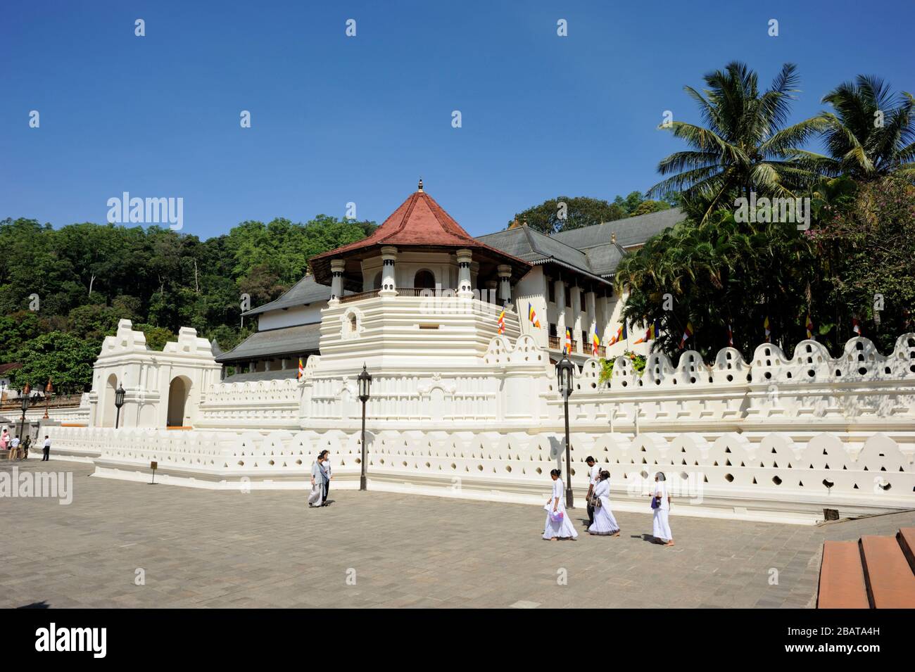 Sri Lanka, Kandy, Temple of the Tooth Stock Photo - Alamy