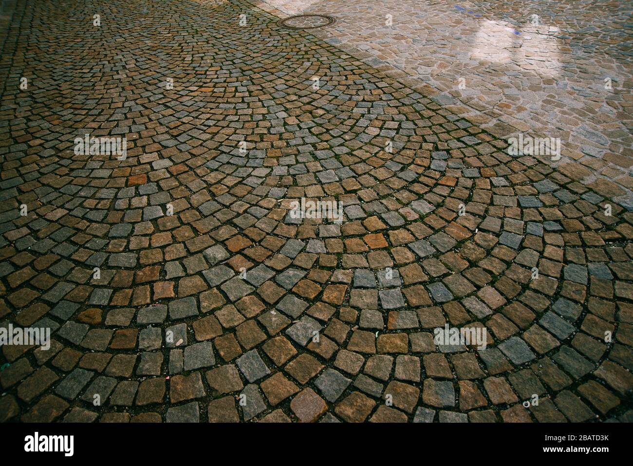 Medieval flagstone street hi-res stock photography and images - Alamy