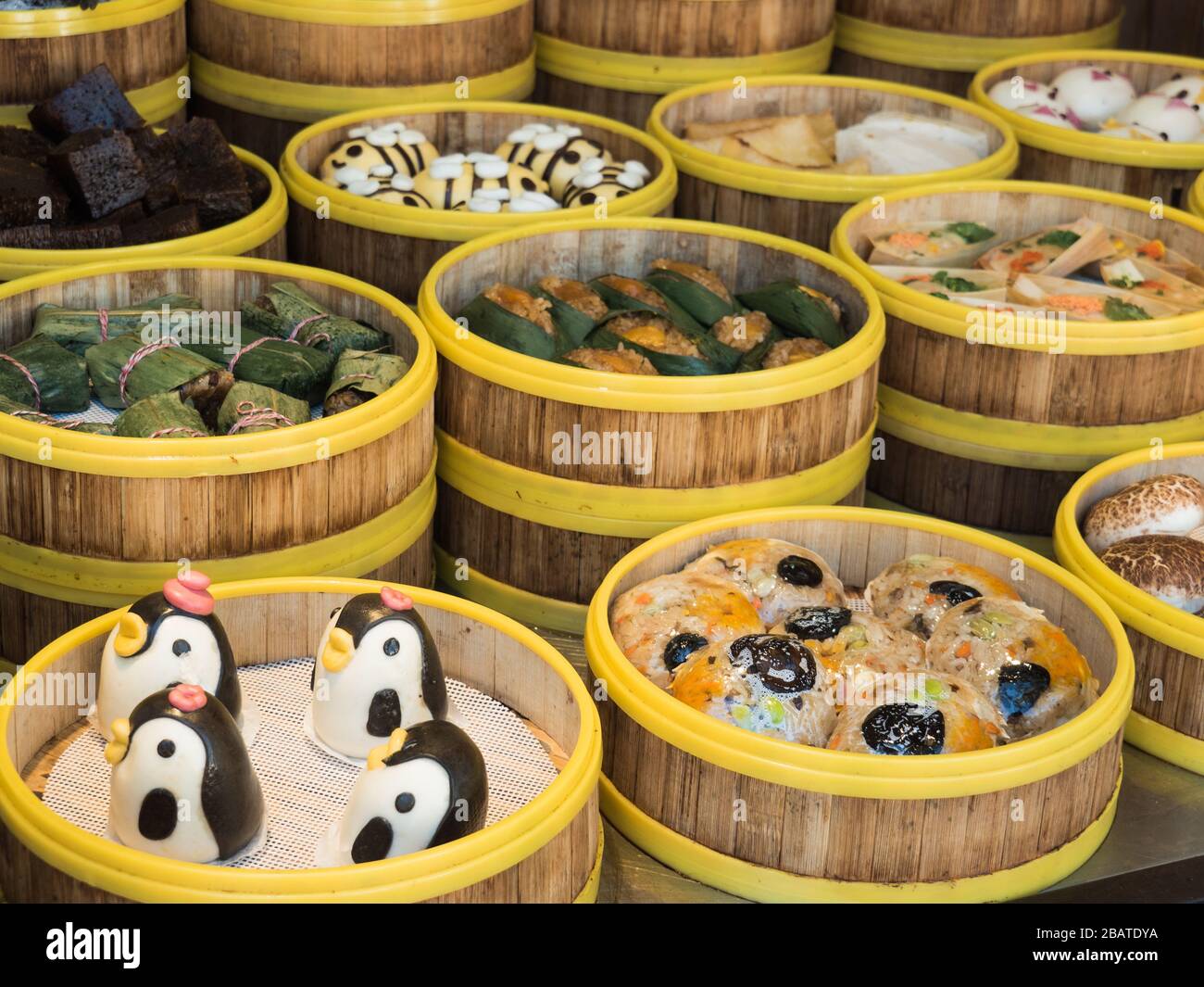 Funny buns cute funny bun hi-res stock photography and images - Alamy