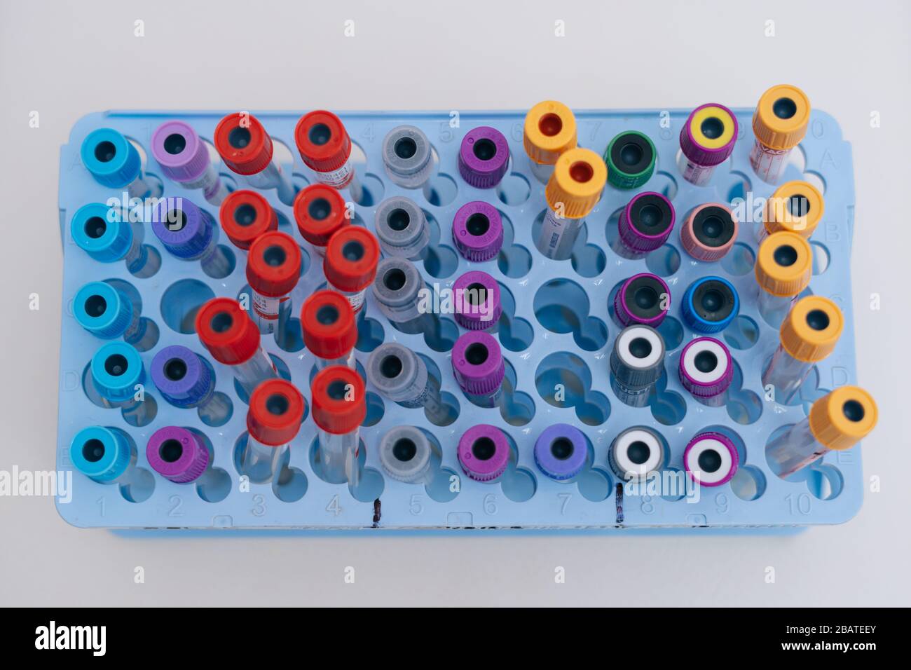 Sample containers hi-res stock photography and images - Alamy