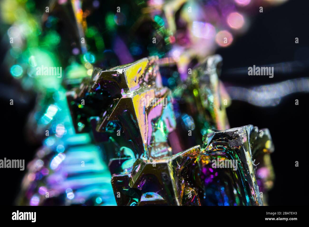 Bismuth crystal hi-res stock photography and images - Alamy