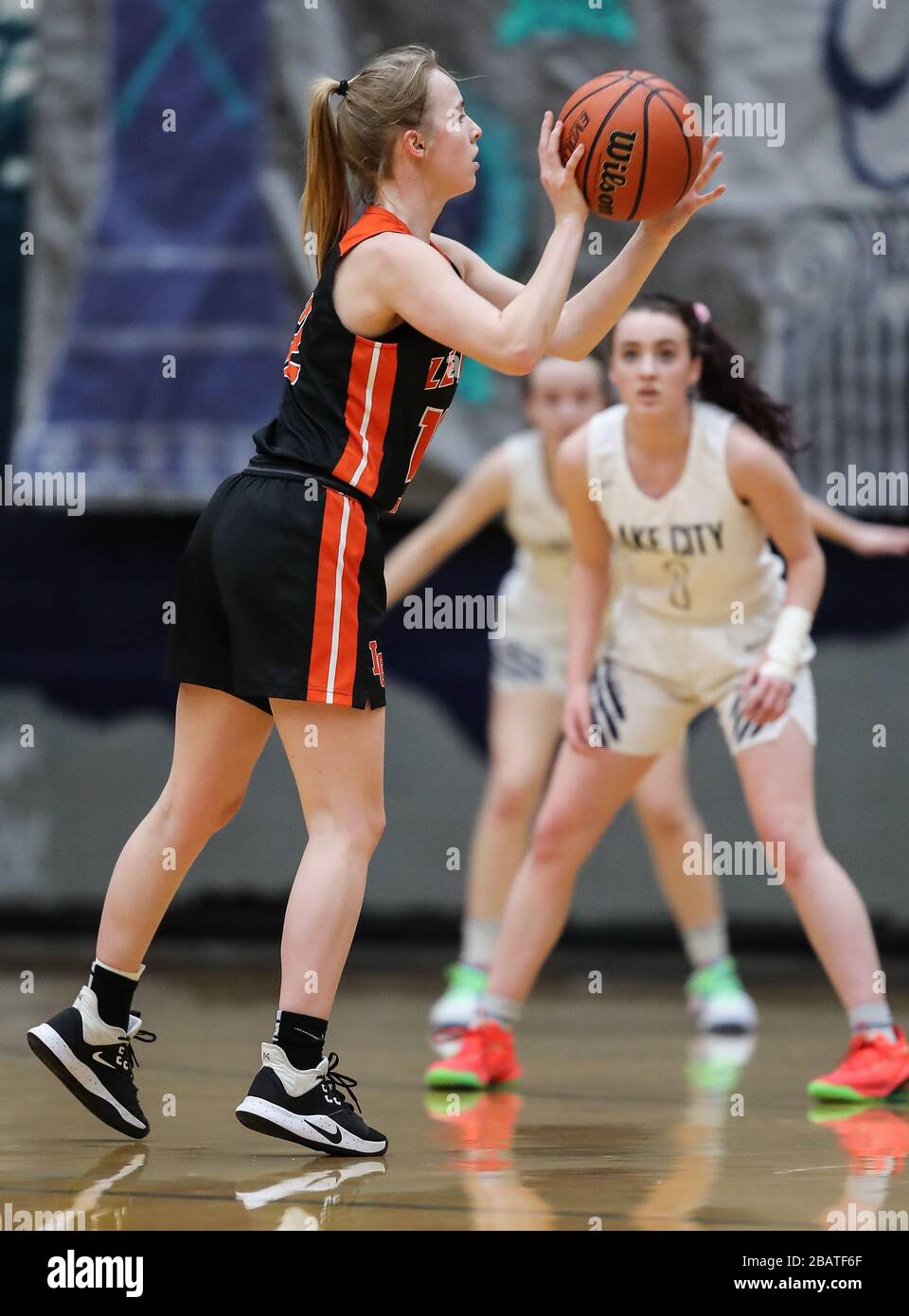 Basketball action with Lewis and Clark vs Lake City High School in ...