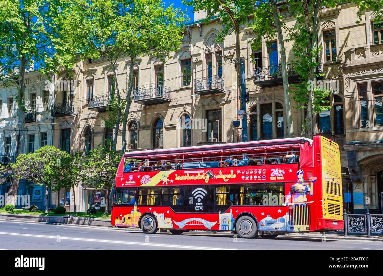 Tbilisi sightseeing tour bus hi-res stock photography and images - Alamy