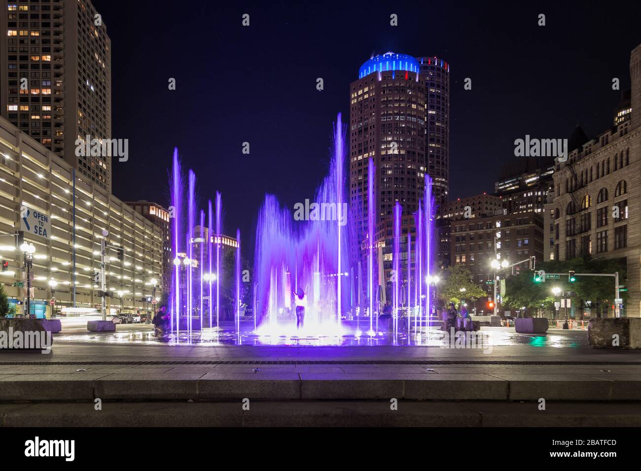 Beautiful colorful fountain night hi-res stock photography and images ...