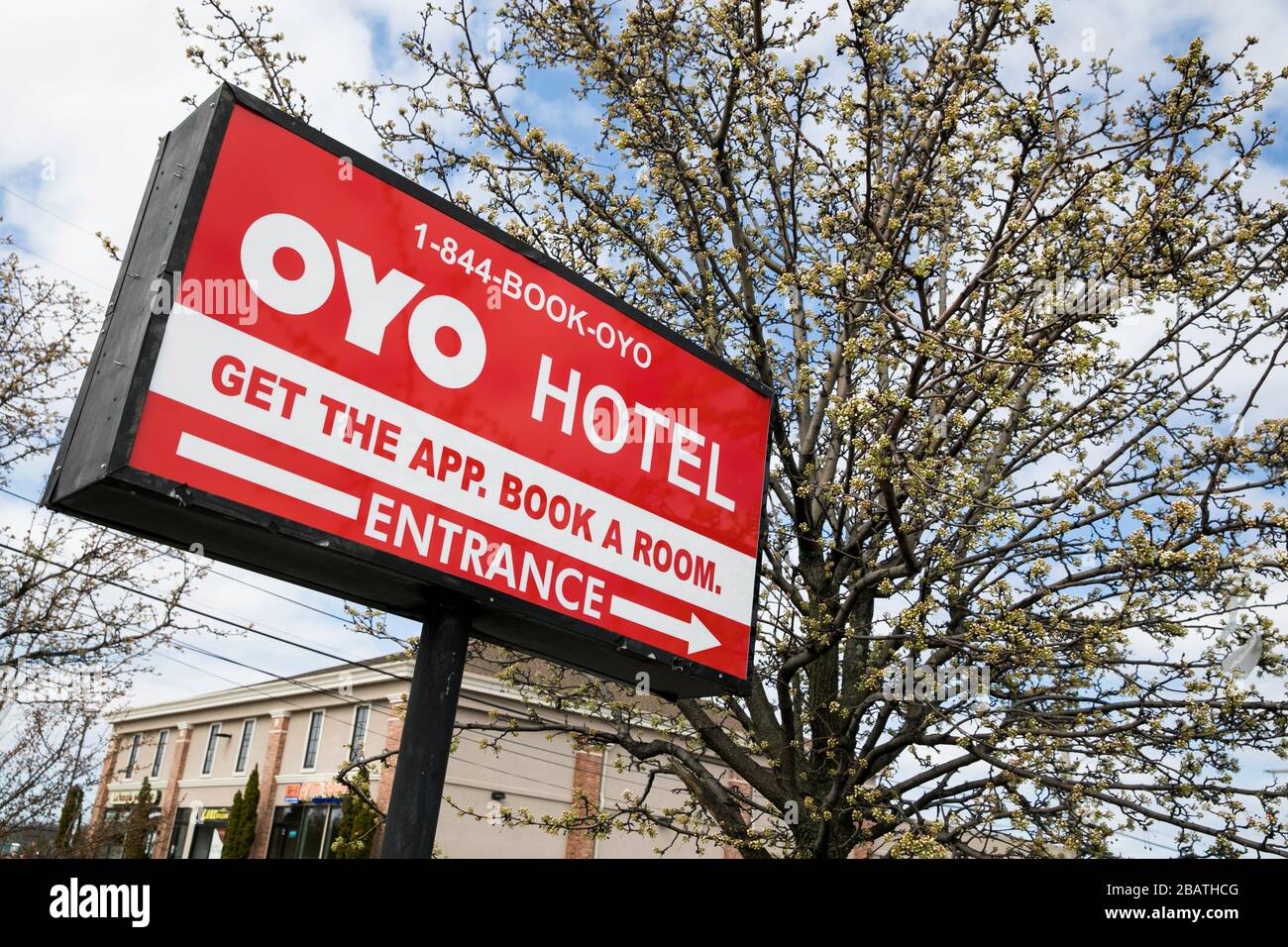 Logo of oyo rooms hi-res stock photography and images - Alamy