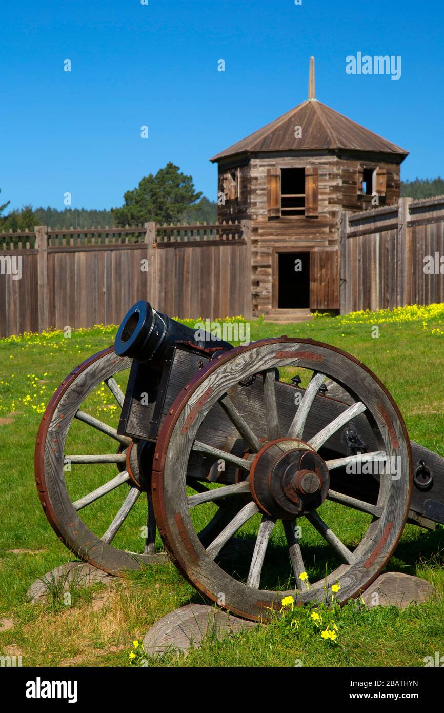 Northwest blockhouse with cannon, Fort Ross State Historic Park ...