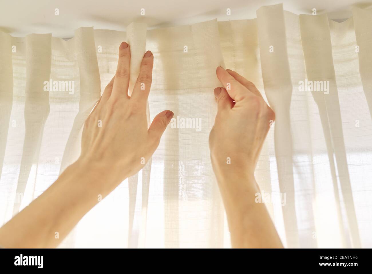 Curtain hooks hi-res stock photography and images - Alamy