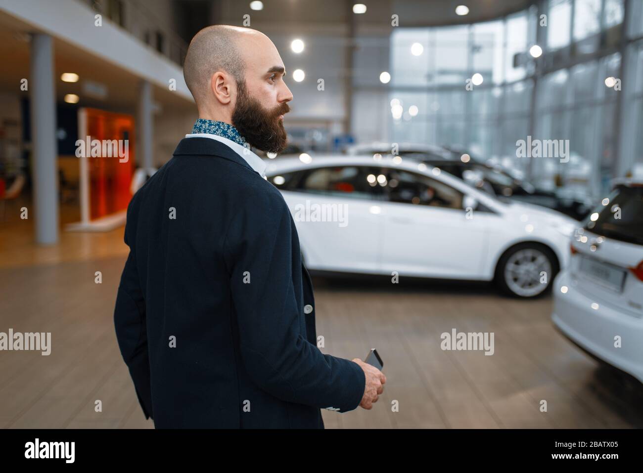 Smiling man poses hi-res stock photography and images - Alamy
