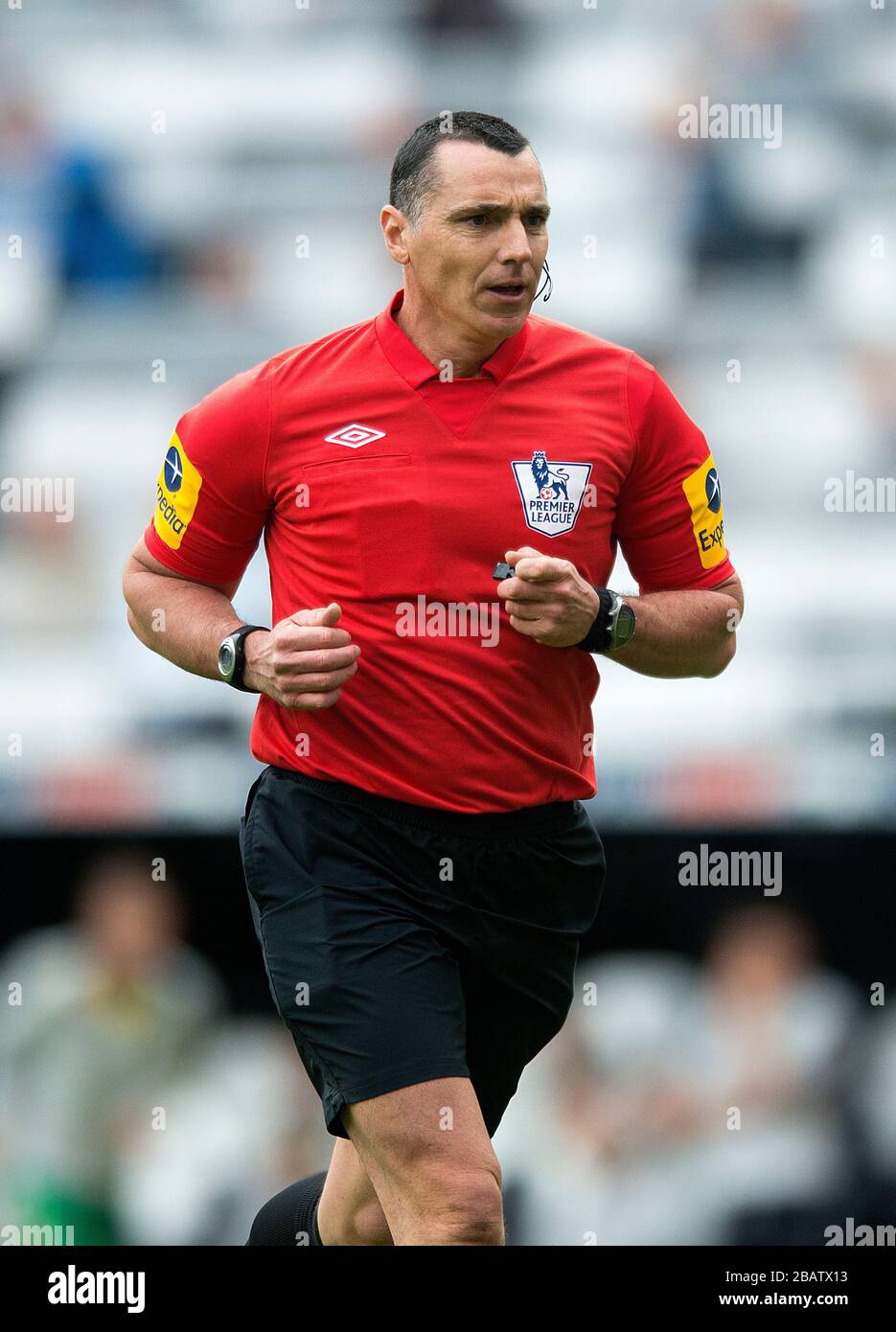 Neil Swarbrick, referee Stock Photo - Alamy