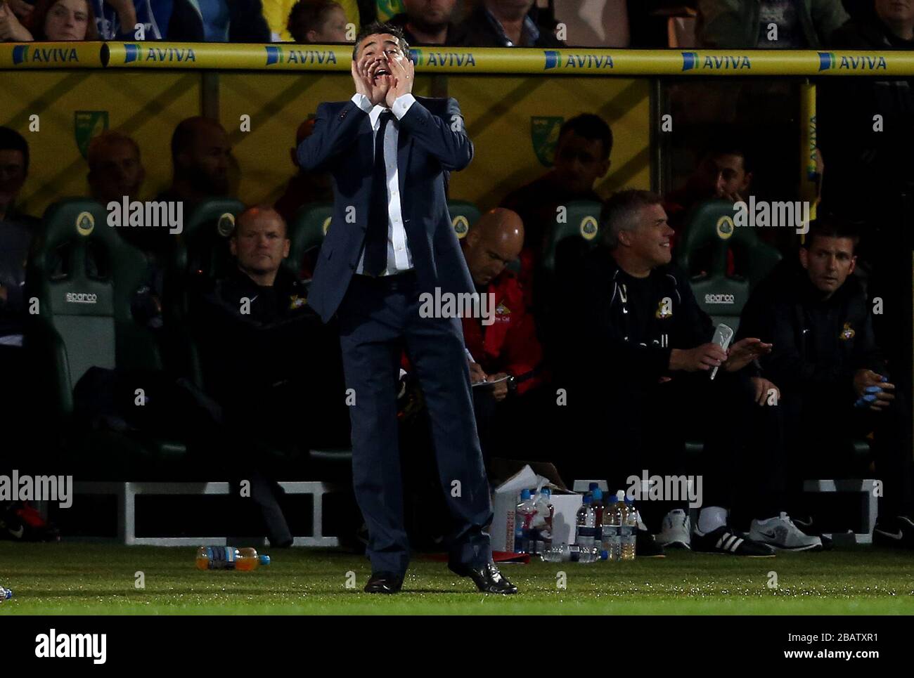 Doncaster Rovers manager Dean Saunders Stock Photo - Alamy