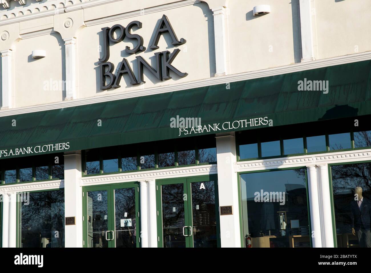 Air bank logo hi-res stock photography and images - Alamy