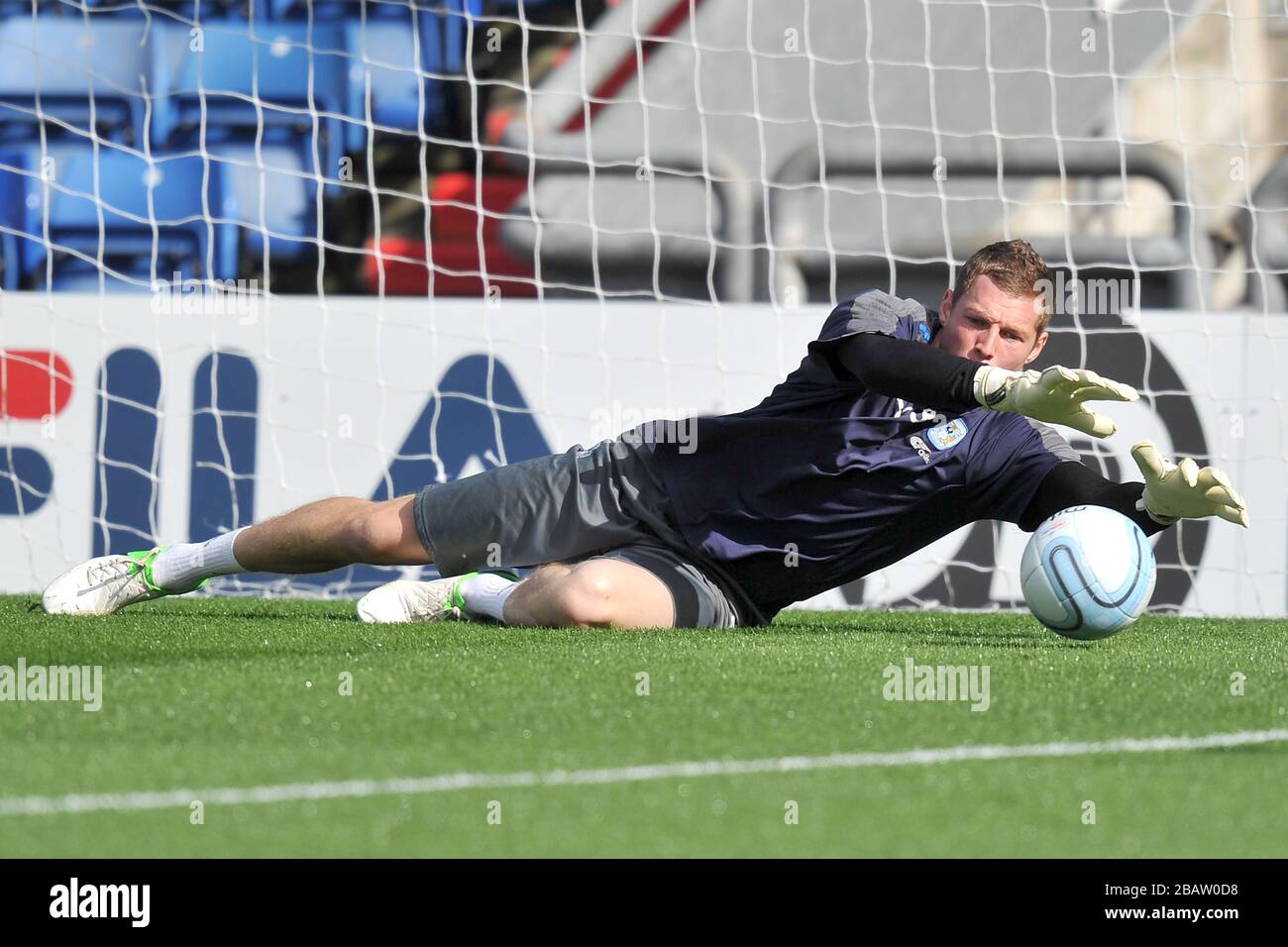 Chris Dunn, Coventry City goalkeeper during warm-up Stock Photo - Alamy