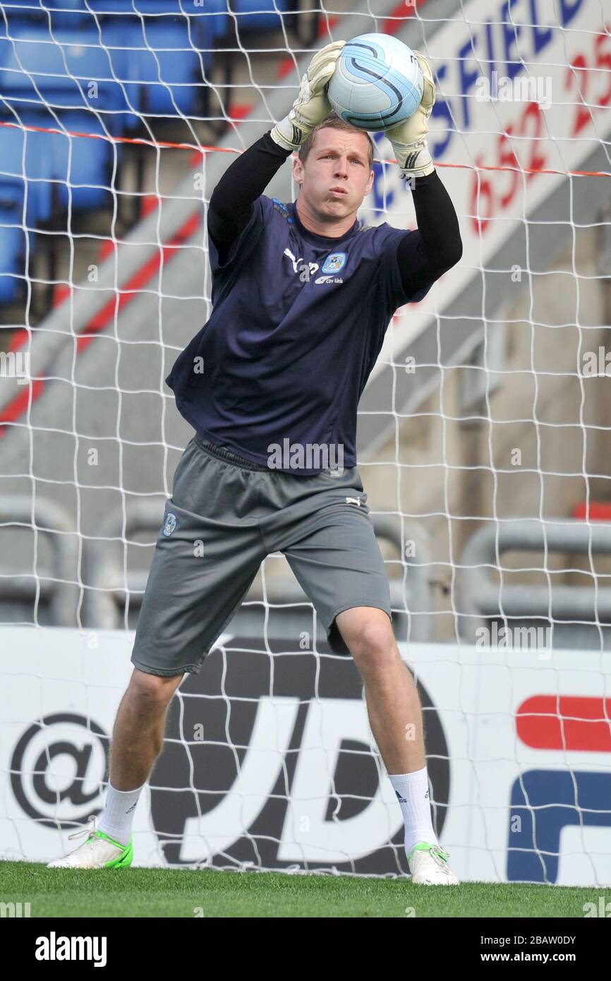 Chris Dunn, Coventry City goalkeeper during warm-up Stock Photo - Alamy
