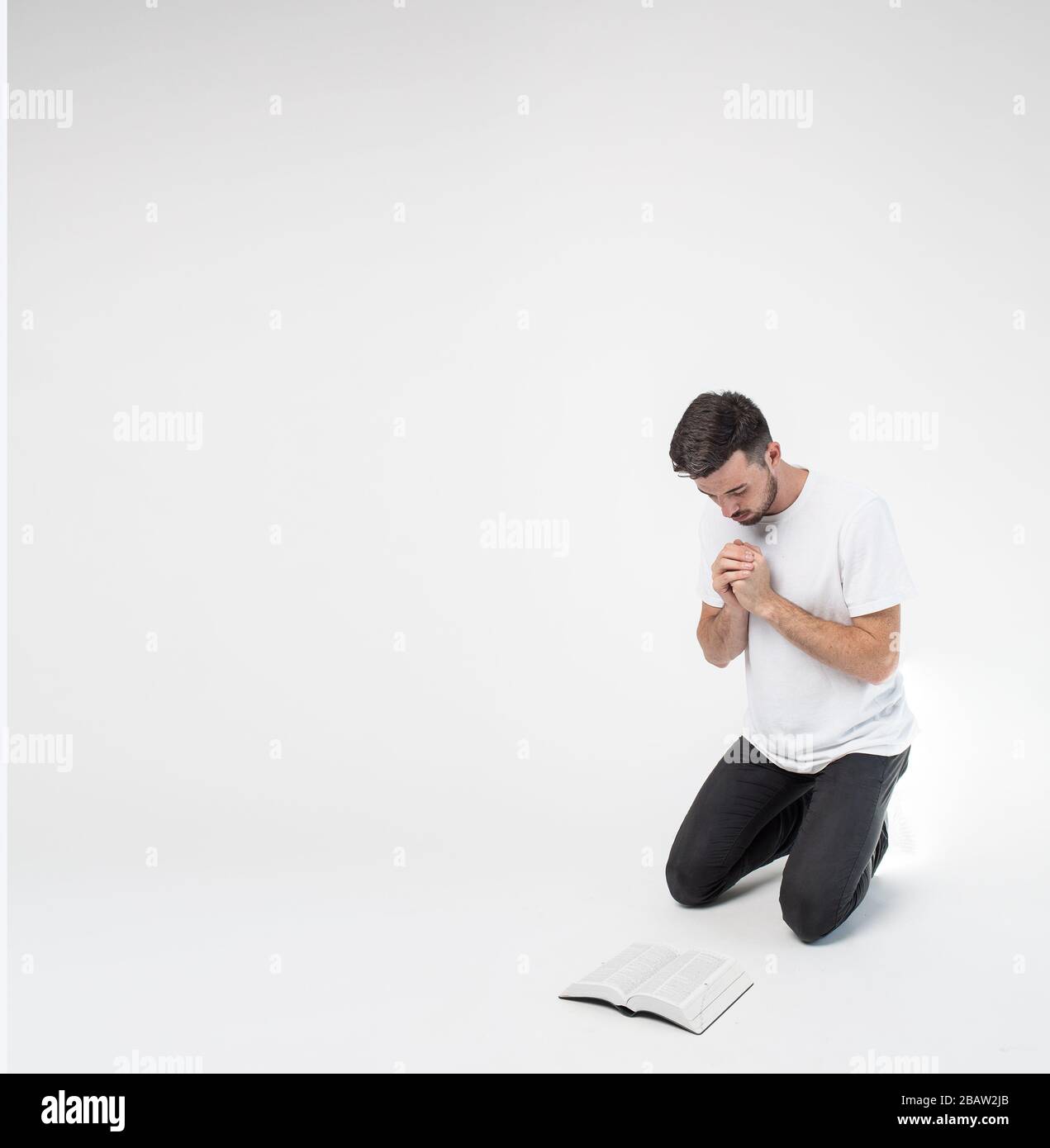 Jesus christ pose hi-res stock photography and images - Alamy