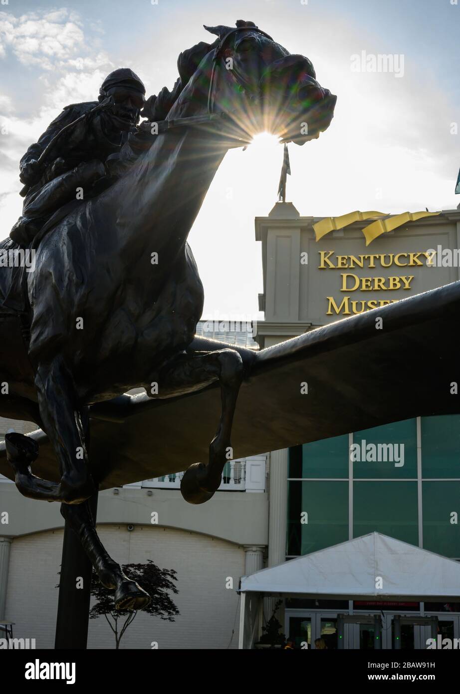 Louisville, United States: May 2, 2019: Sun Star Through Barbaro Statue ...