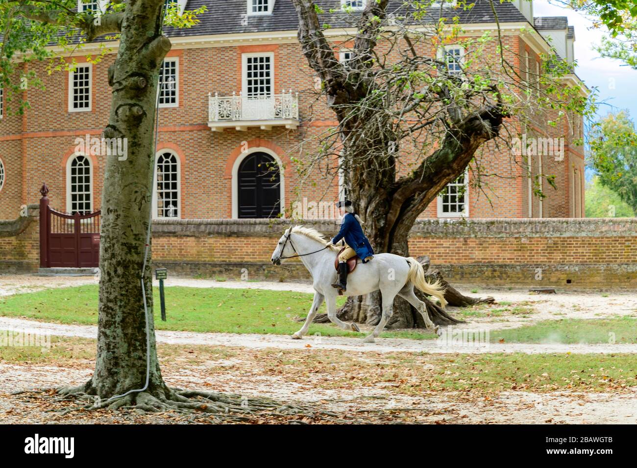 Costumed interpreter on horseback in Colonial Williamsburg Stock Photo ...