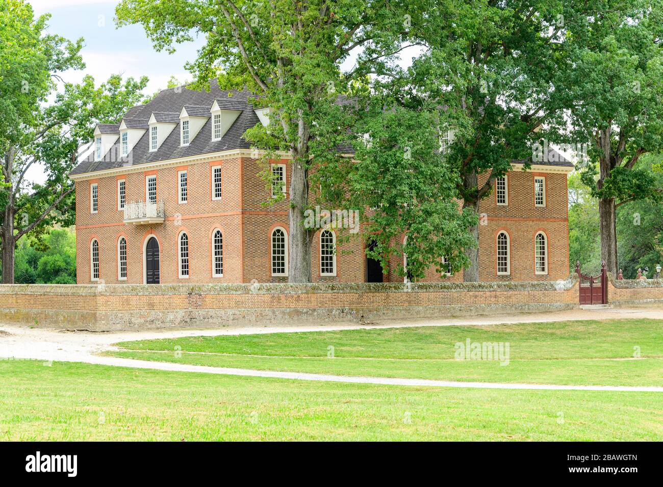 Capitol building in Colonial Williamsburg Stock Photo - Alamy