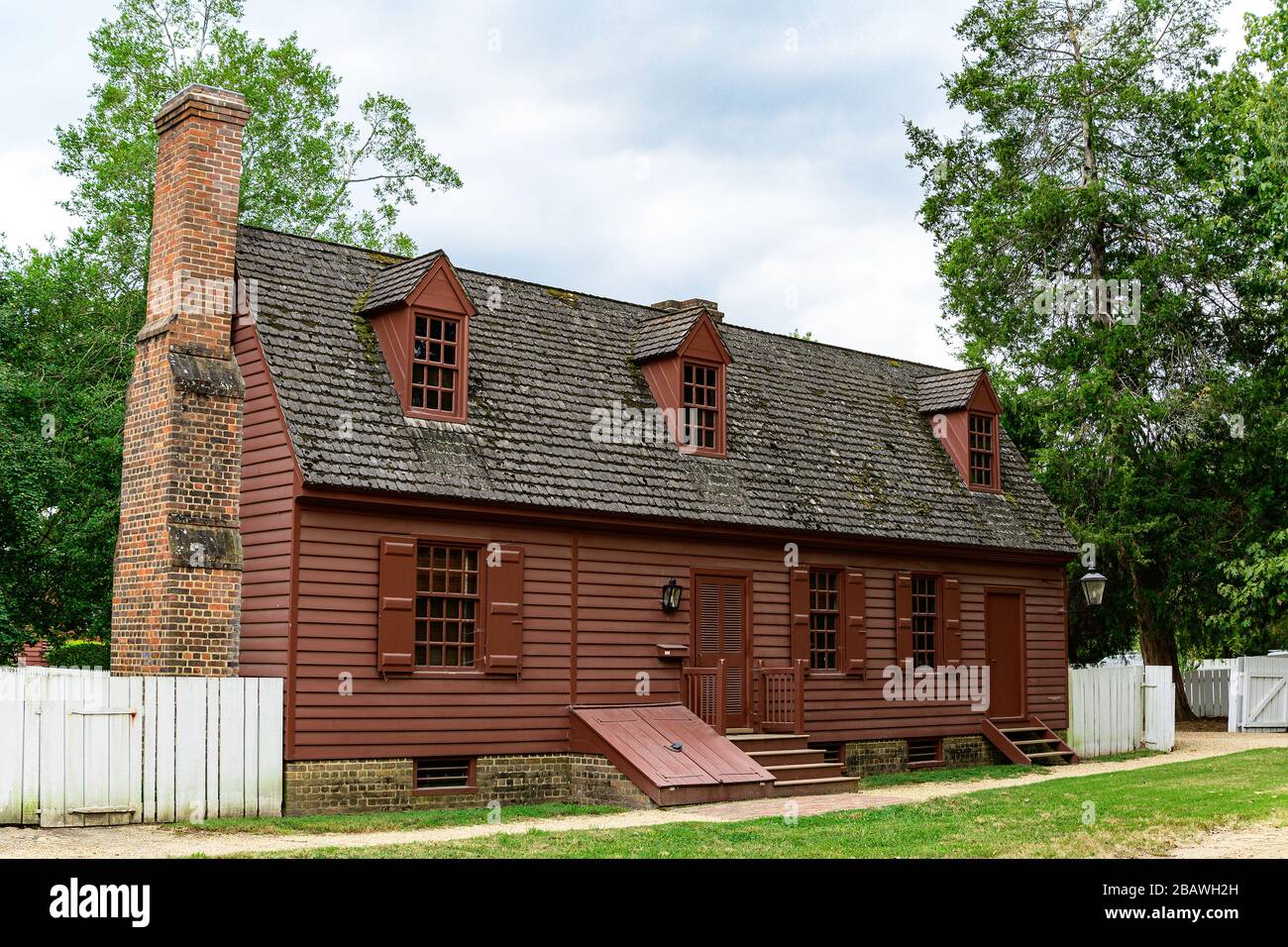 18th Century Colonial House America High Resolution Stock Photography ...