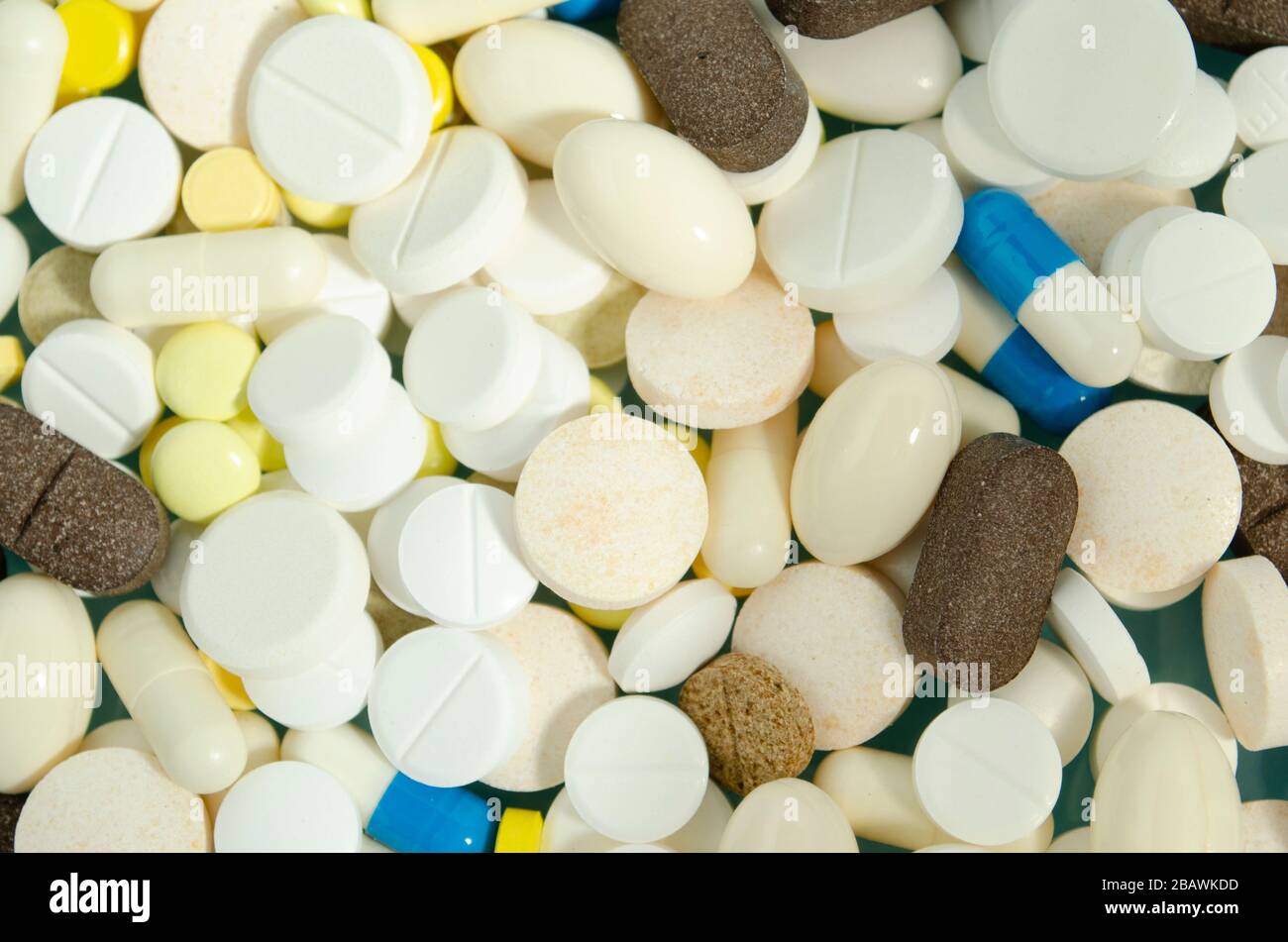 Pills texture hi-res stock photography and images - Alamy