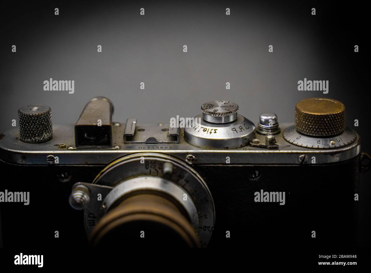 Collection of old technology front view hi-res stock photography and ...