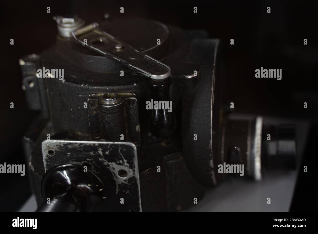 old vintage camera. old retro technology. close up Stock Photo - Alamy