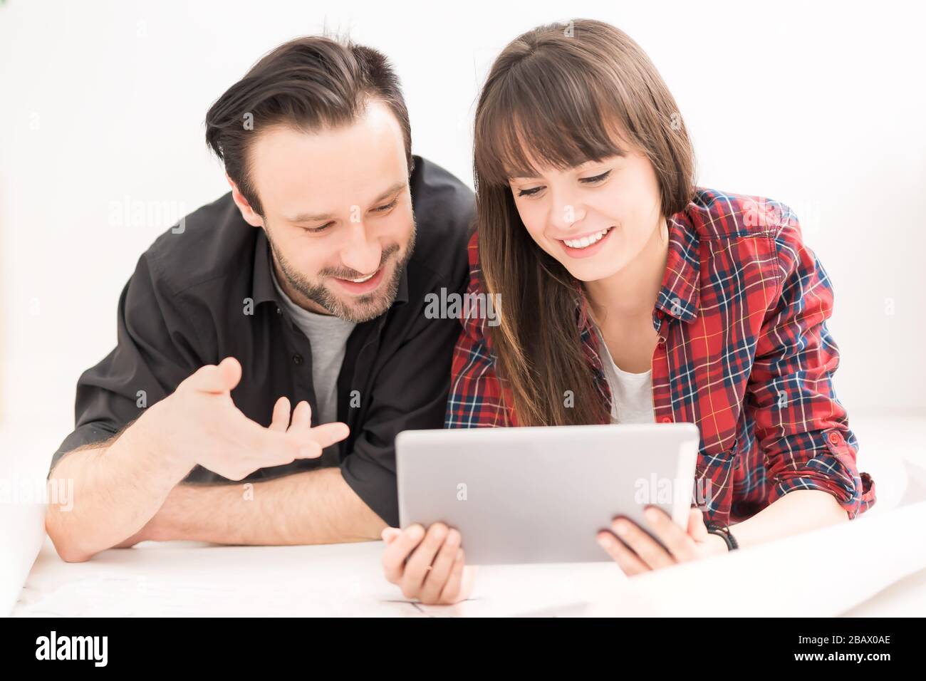 Teamwork virtual hi-res stock photography and images - Alamy