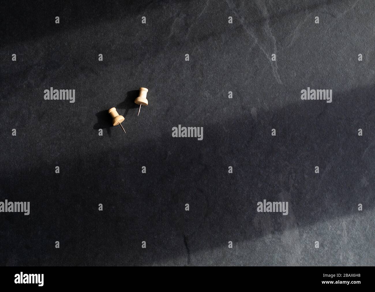 push pin flat lay Stock Photo - Alamy