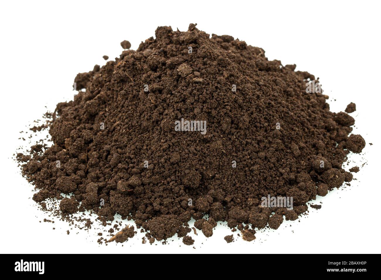 Heap of soil isolated on white background Stock Photo - Alamy