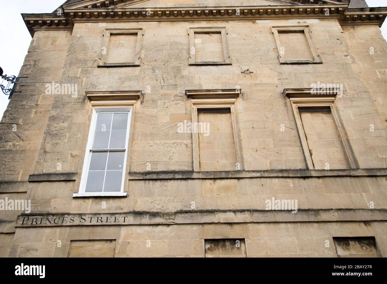 Bricked out window hi-res stock photography and images - Alamy